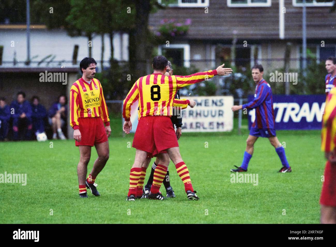 Football, DSK - Halfway, 12-09-1998 Stock Photo - Alamy