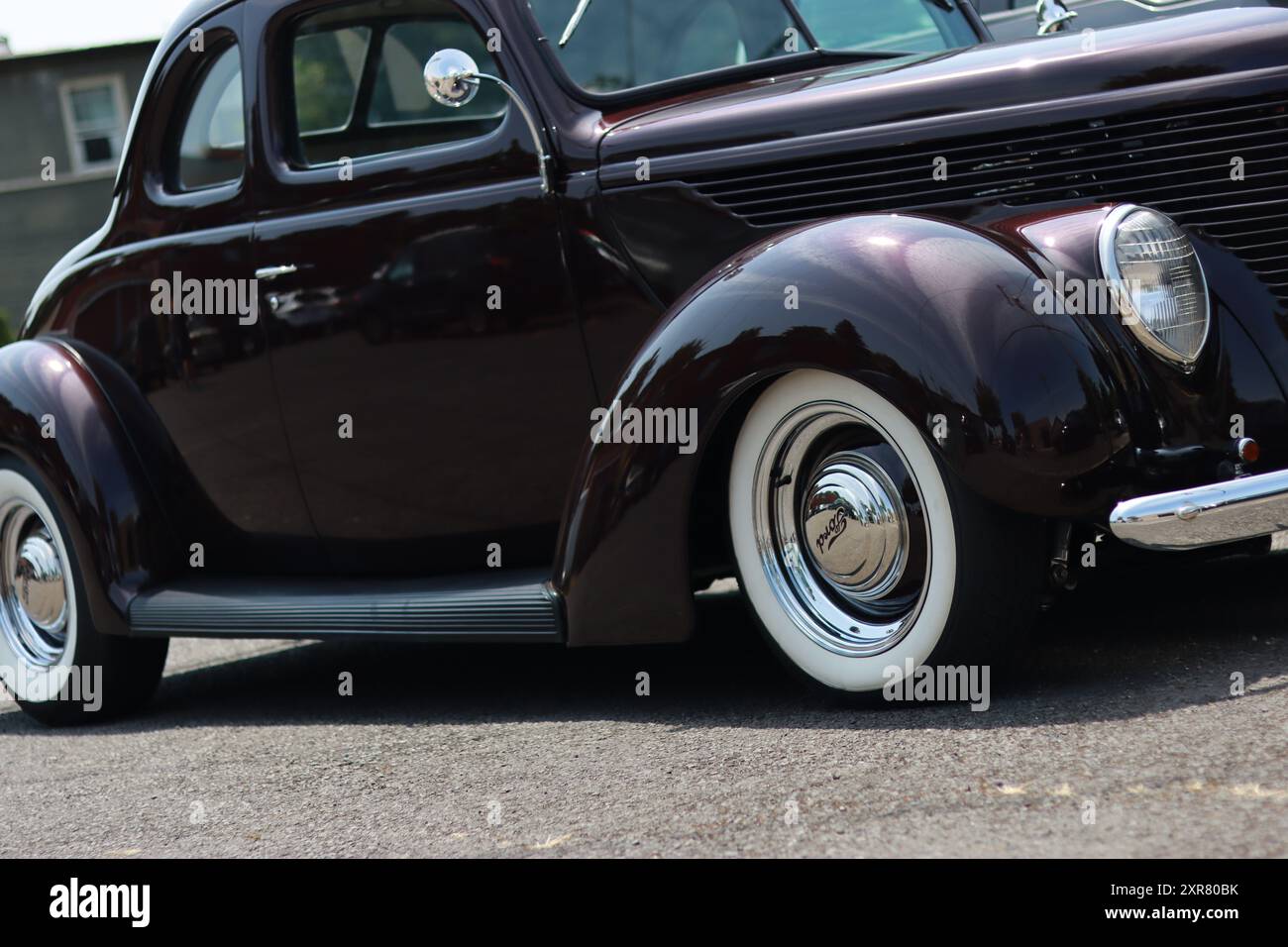 Car hop vintage hi-res stock photography and images - Alamy