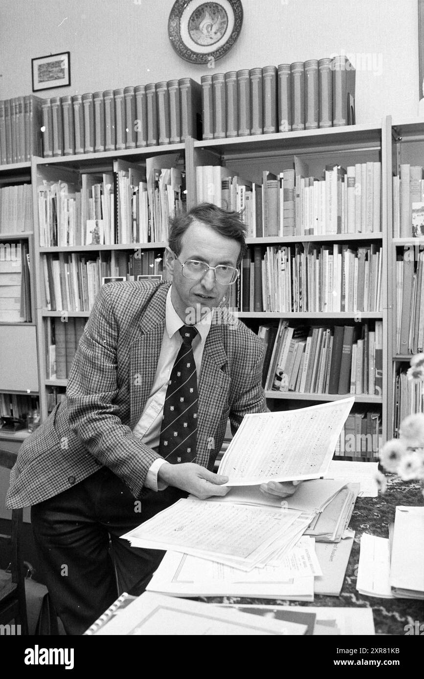 Organist ton van eck hi-res stock photography and images - Alamy