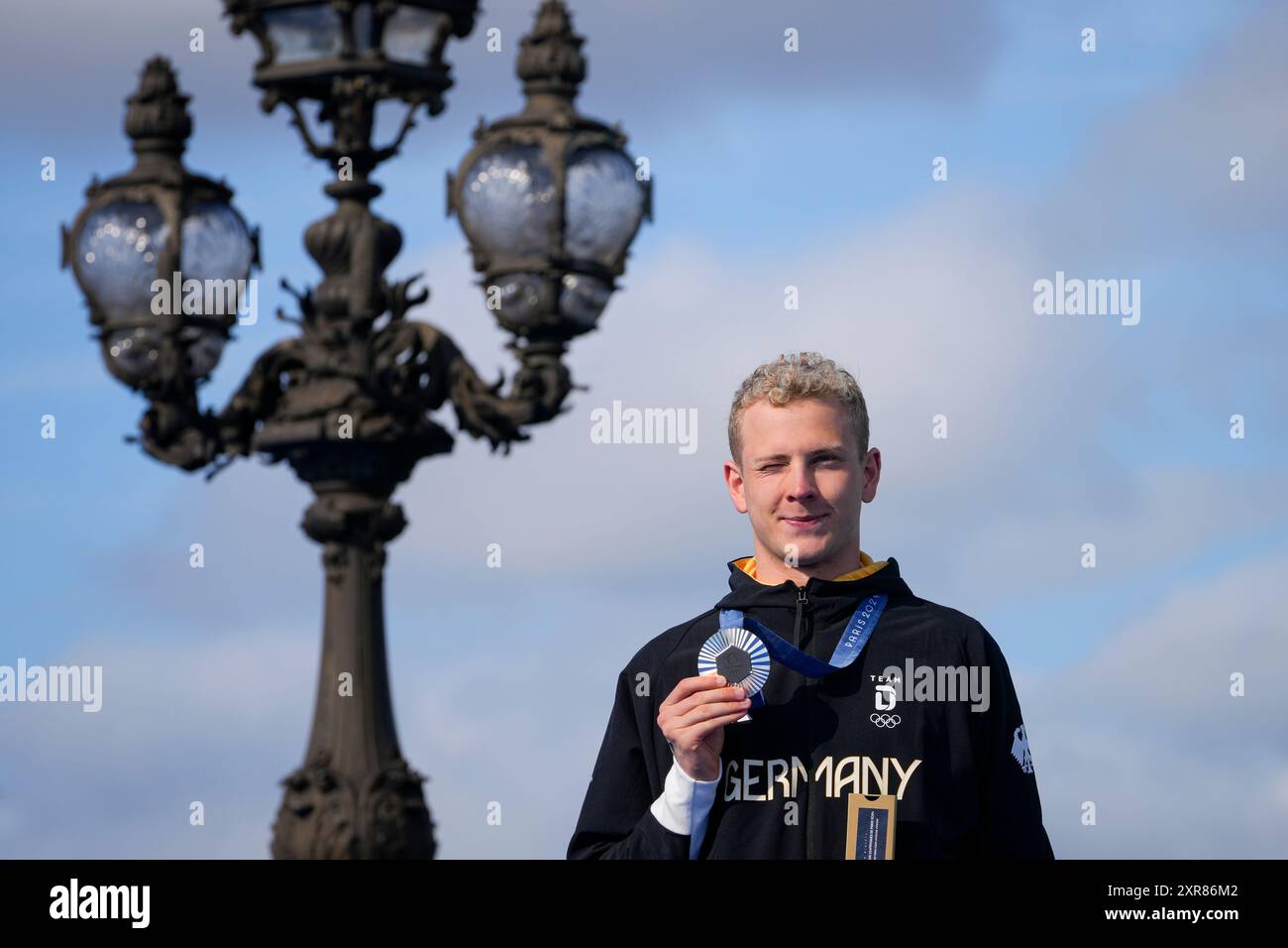 Silver medalist Germany's Oliver Klemet poses with his medal during the ...