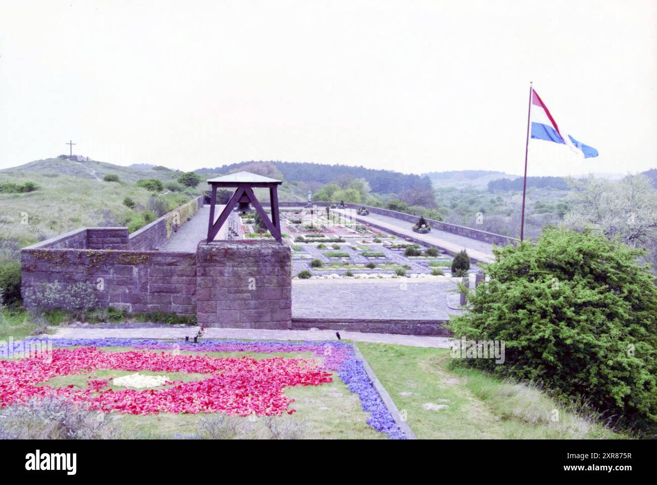 Overveen war cemetery hi-res stock photography and images - Alamy