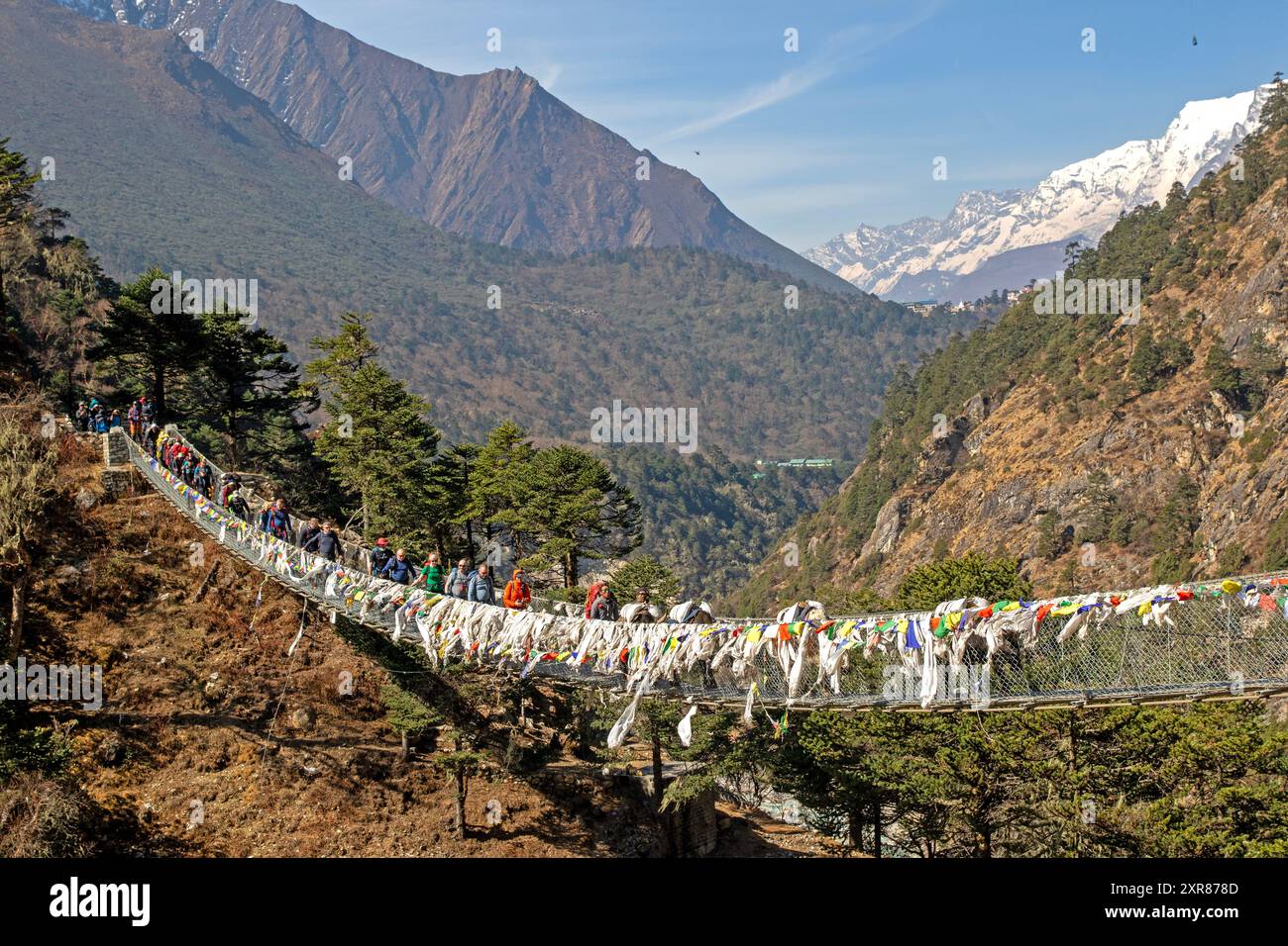 Bridge over the Imja Khola river on the Everest Base Camp trek Stock ...