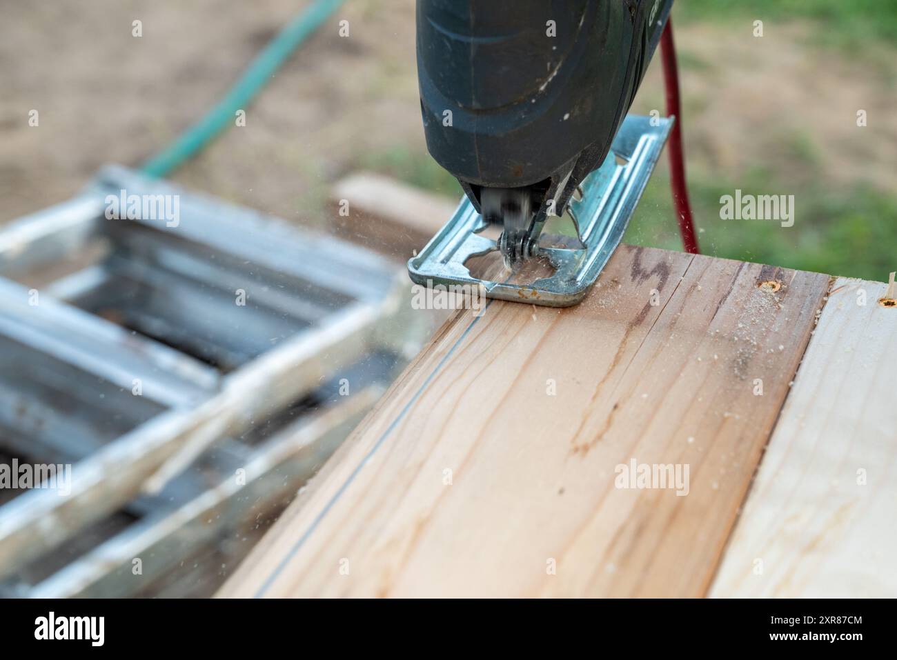 Electric reciprocating saw hi-res stock photography and images - Alamy