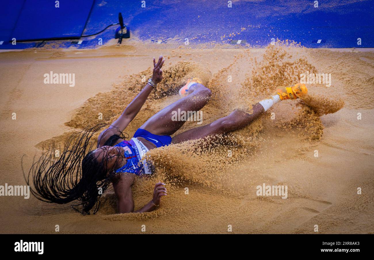 Tara davis woodhall, paris 2024 hi-res stock photography and images - Alamy
