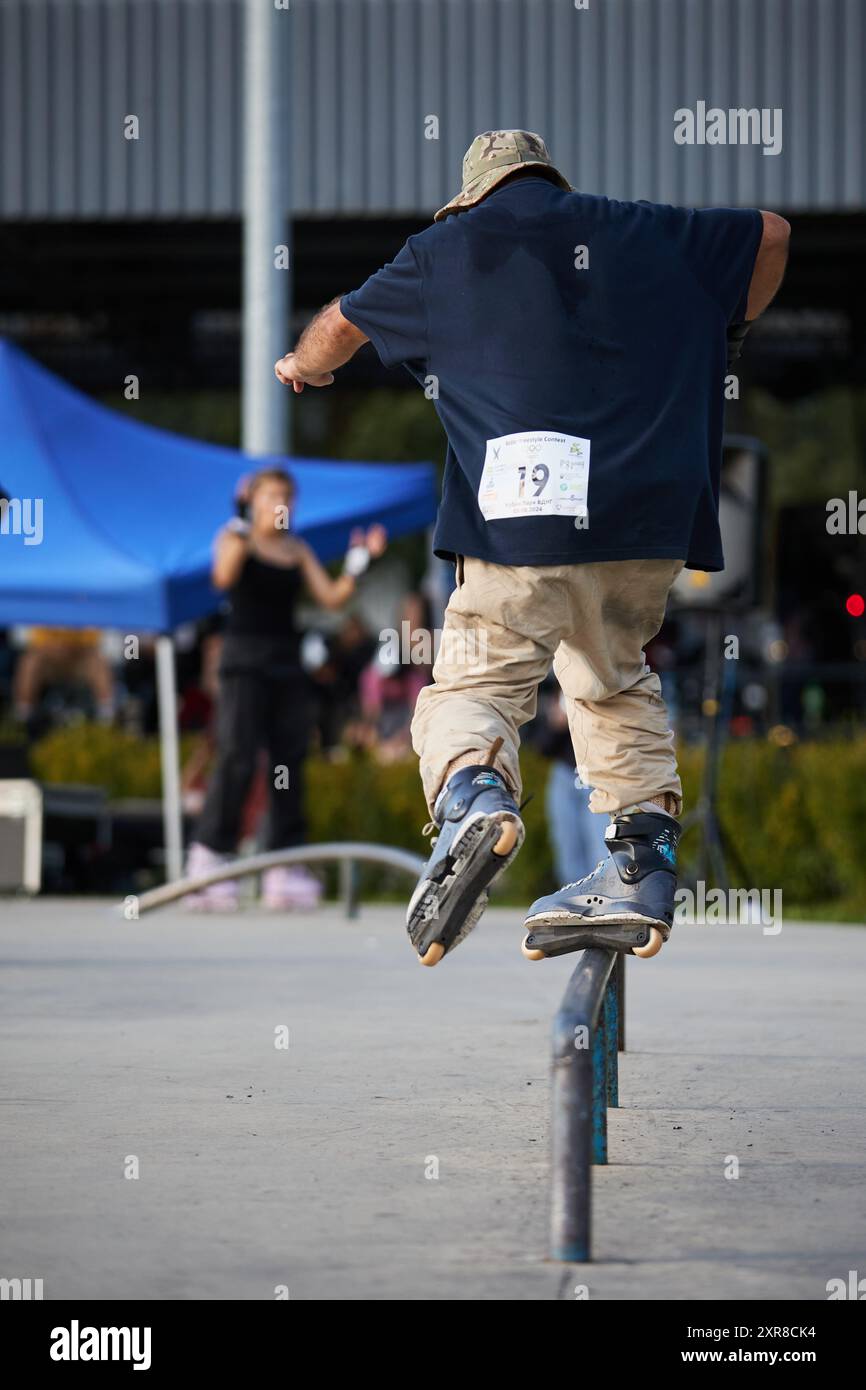 Torque slide hi-res stock photography and images - Alamy