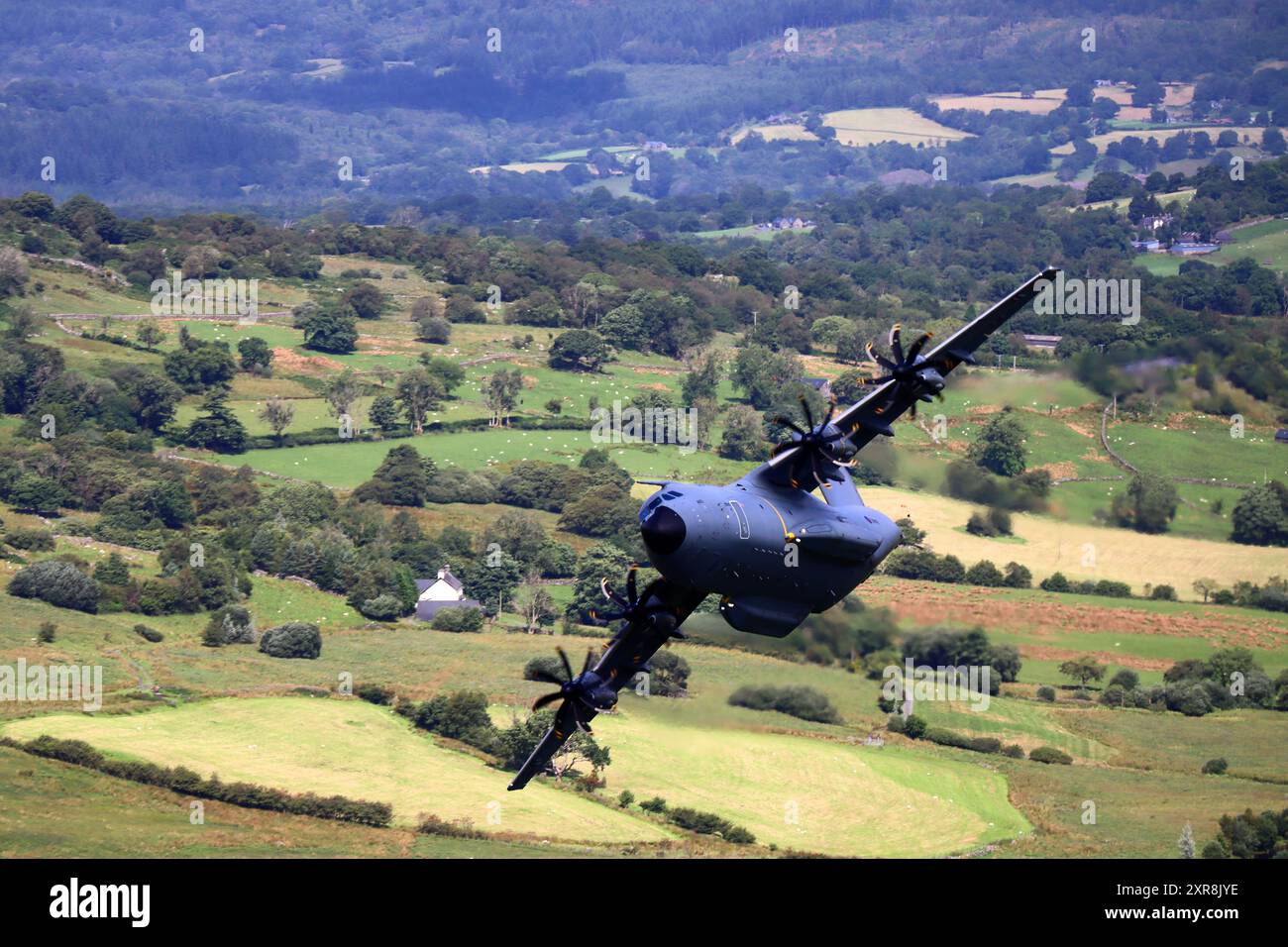 Mach loop atlas a400 hi-res stock photography and images - Alamy
