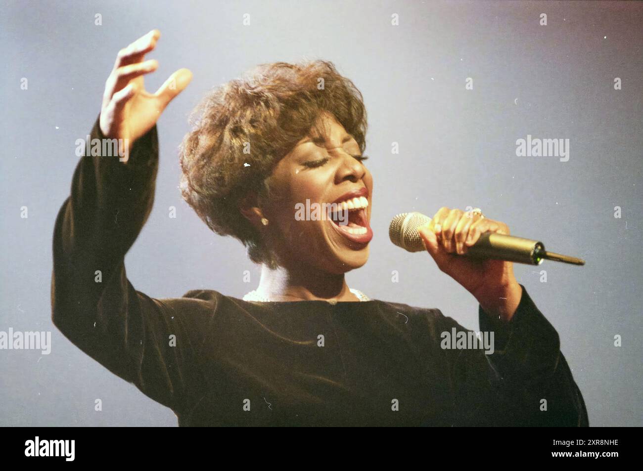 Singer oleta adams hi-res stock photography and images - Alamy