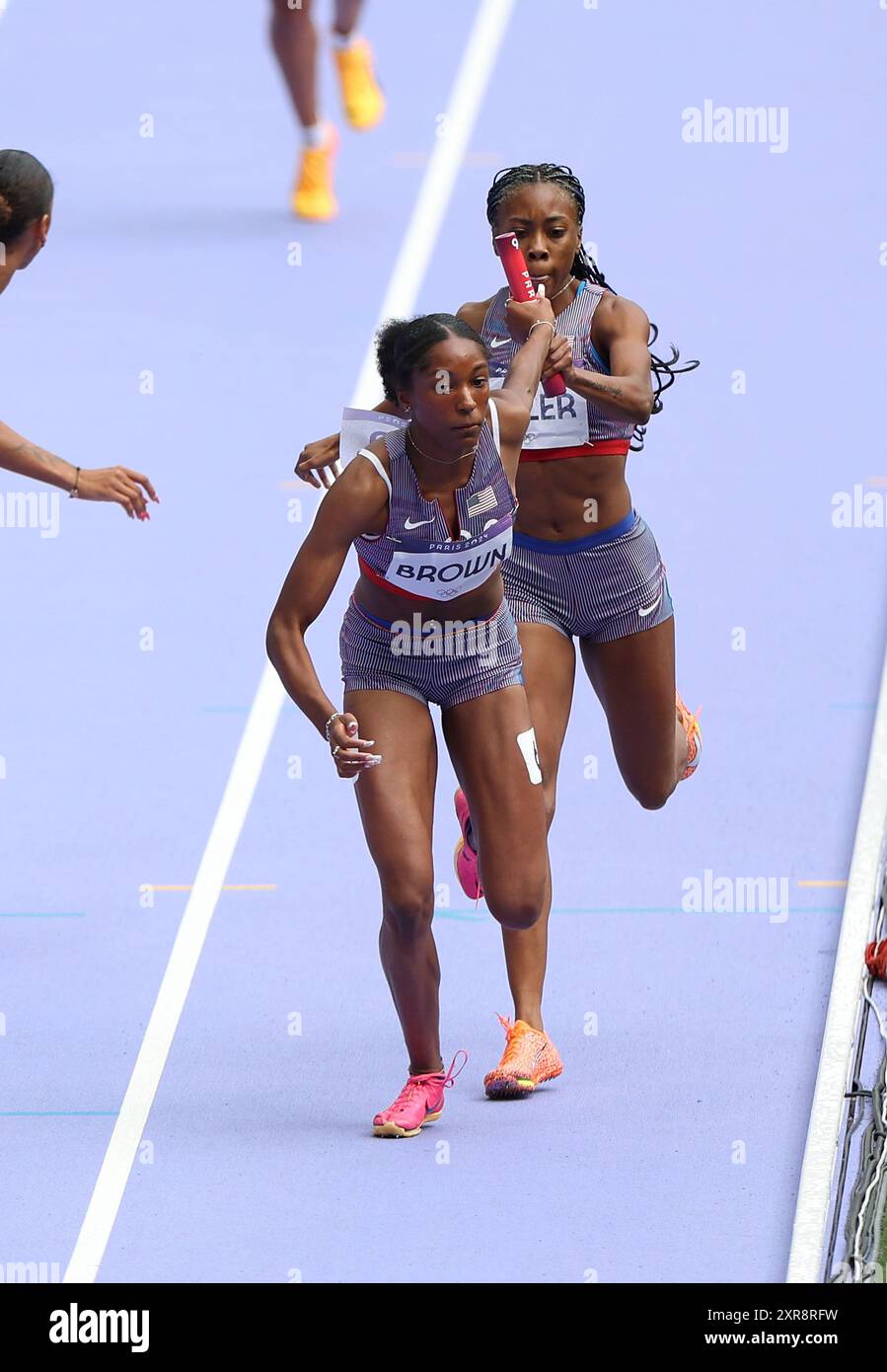 Paris, France. 9th Aug, 2024. Kaylyn Brown (front) and Aaliyah Butler ...
