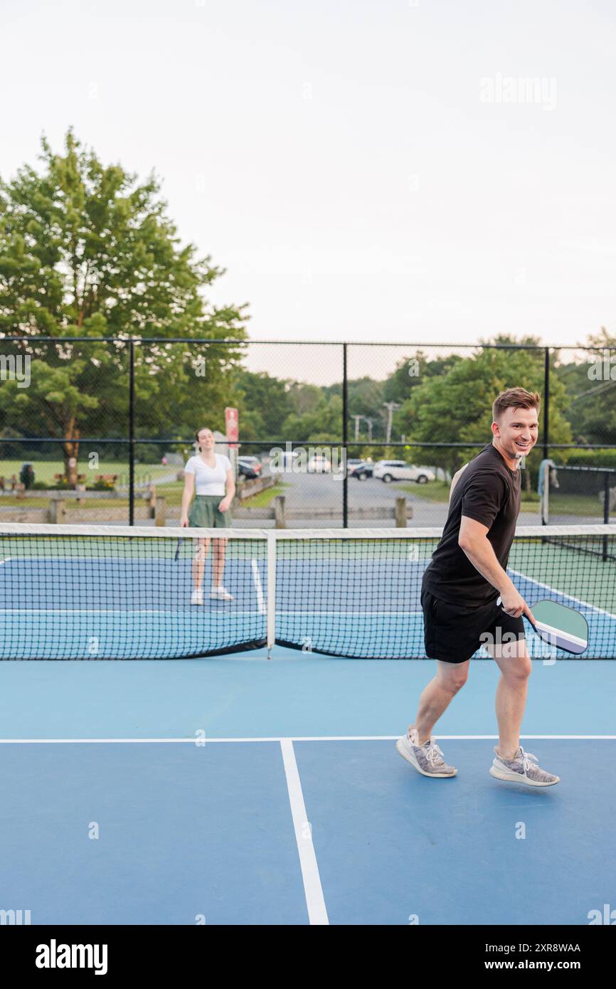 Man woman playing pickleball on hi-res stock photography and images - Alamy