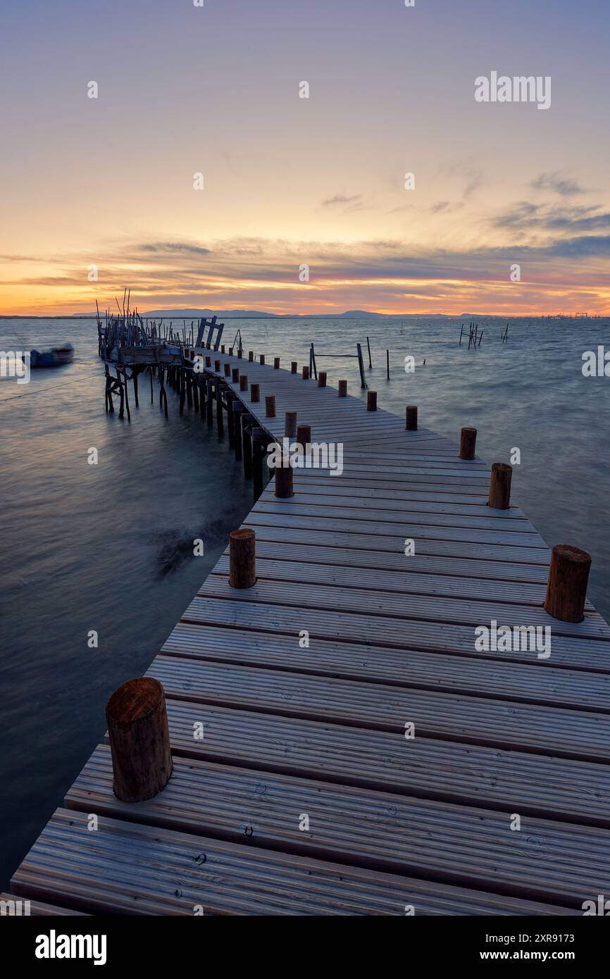 Stilt bridge hi-res stock photography and images - Alamy