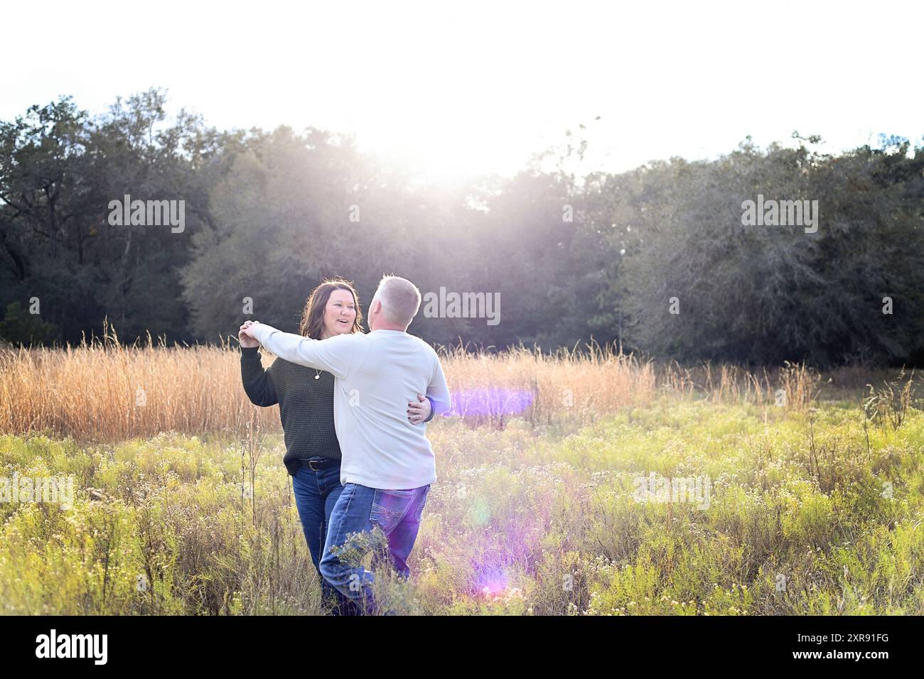 Joyful people dancing outdoors hi-res stock photography and images - Alamy