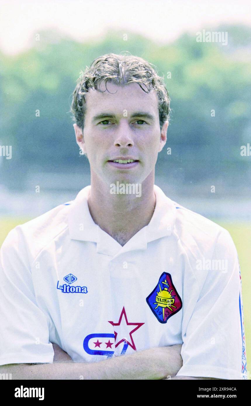 Heads players telstar hi-res stock photography and images - Alamy