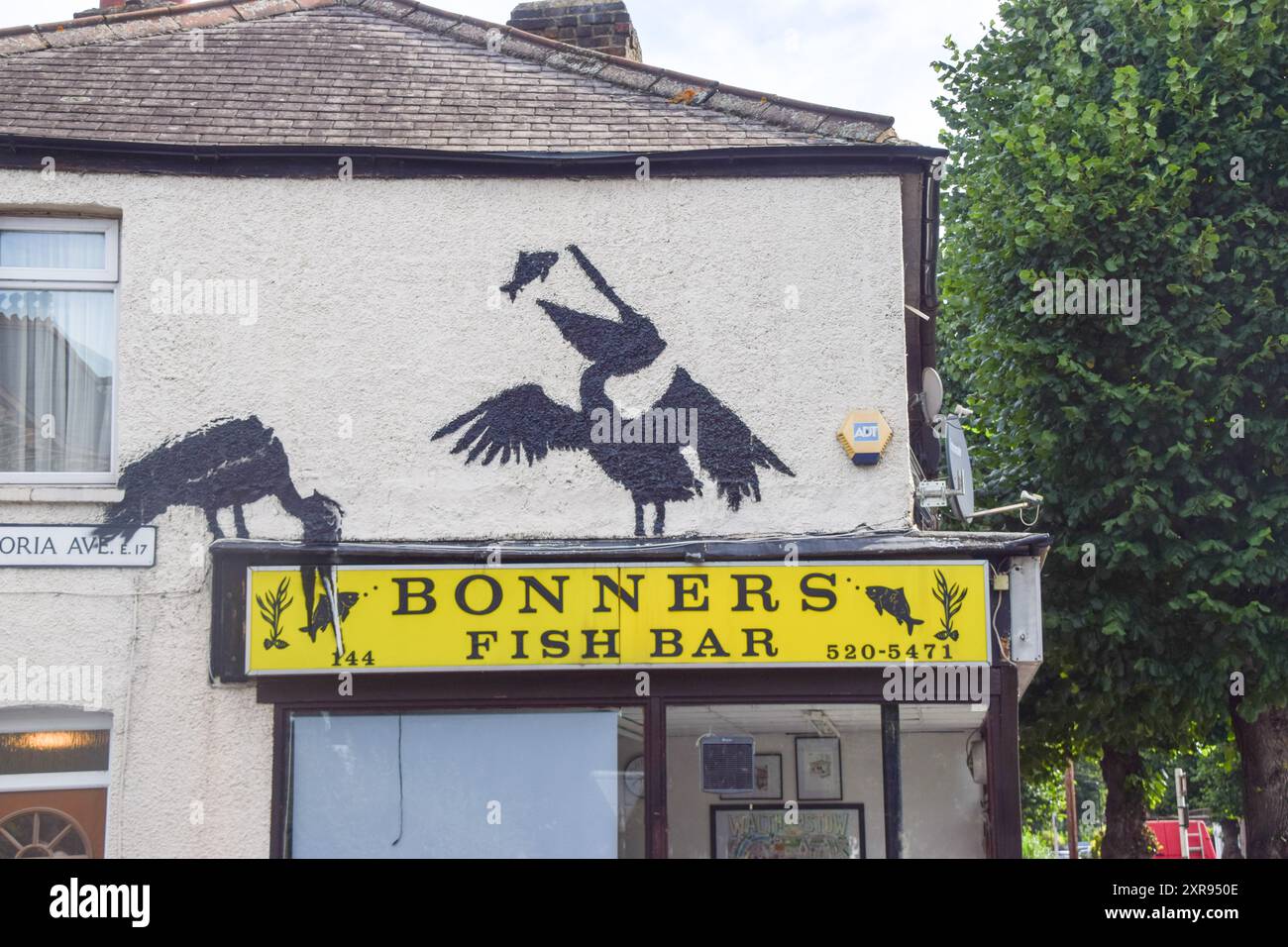 London, UK. 9th August 2024. Another new Banksy artwork, depicting a ...
