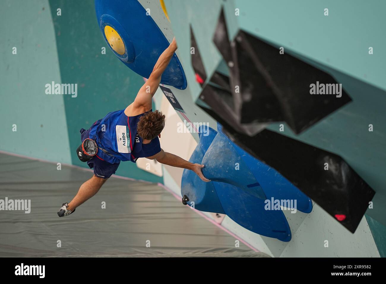 Colin Duffy of United States competes in Men's Boulder & Lead, Final ...