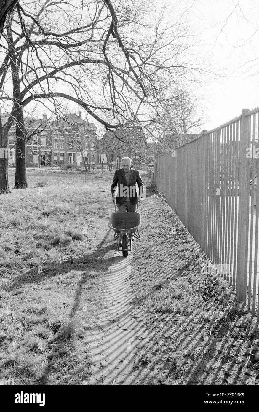 Its all about community garden Black and White Stock Photos & Images ...