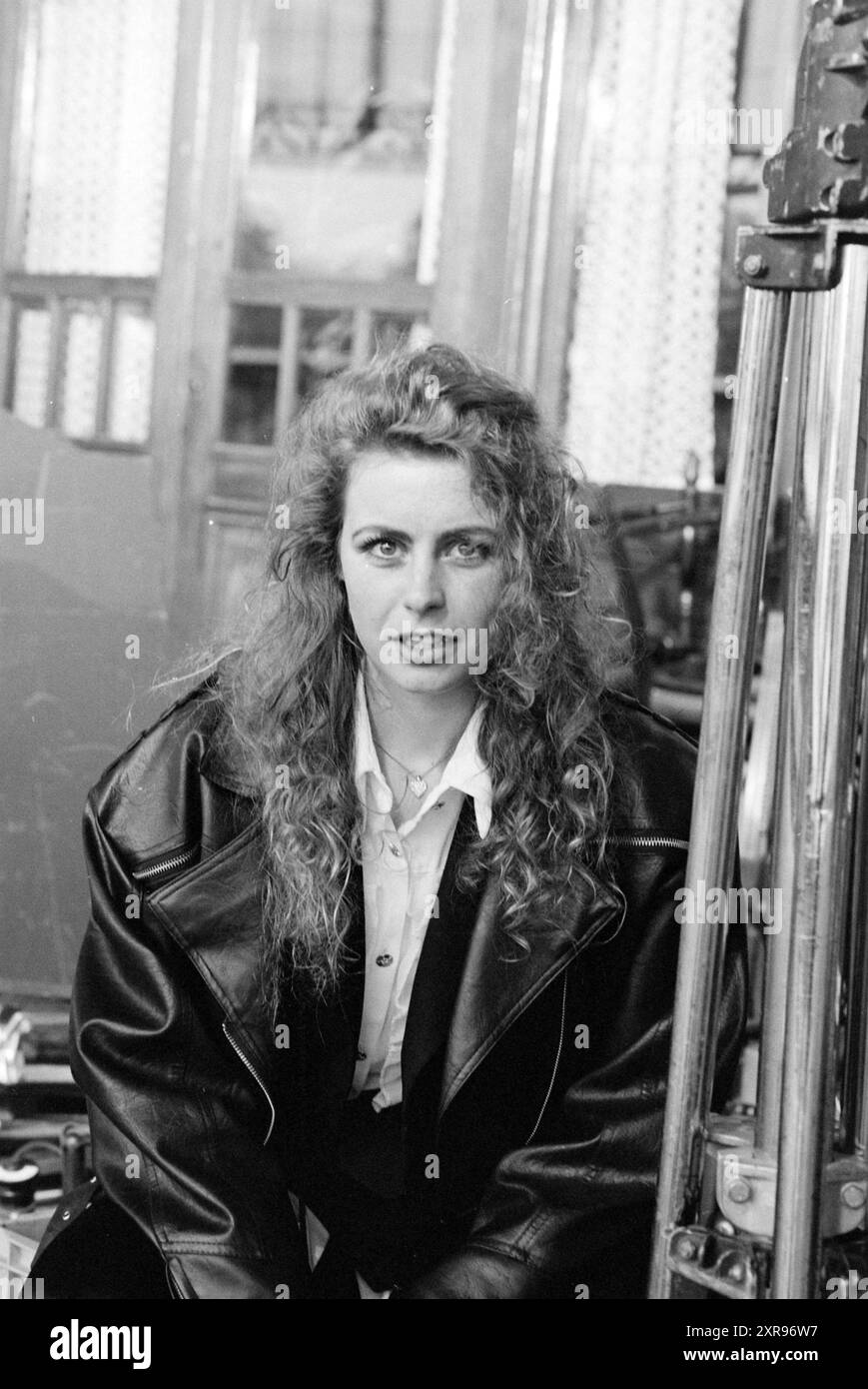 Brigitte Zorn, film stand-in, 05-10-1994, Whizgle Dutch News: Historic ...