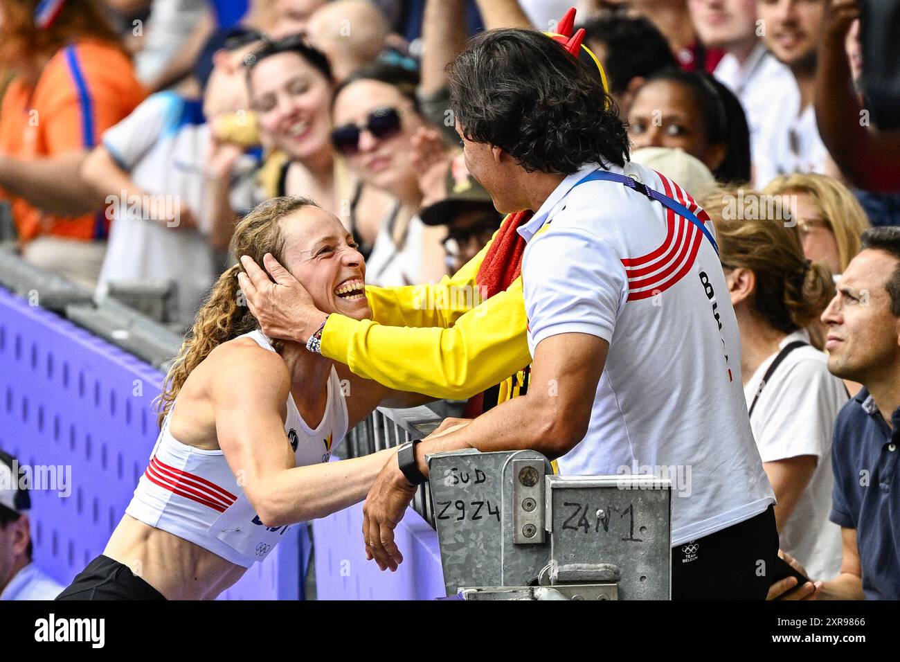 Paris, France. 09th Aug, 2024. Belgian team leader Tille Scheerlinck, Belgian athlete Noor Vidts ...