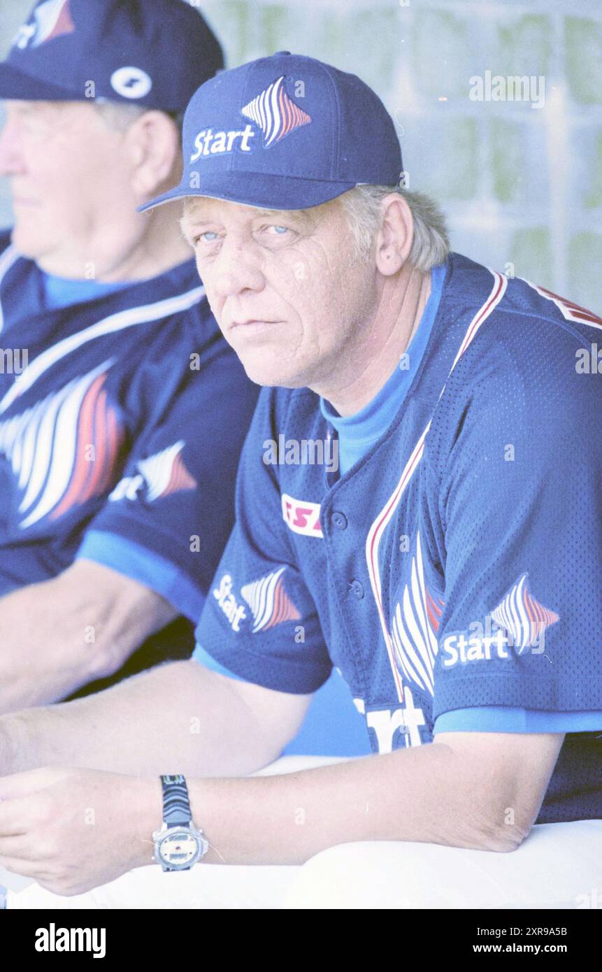 Coach leurs hi-res stock photography and images - Alamy