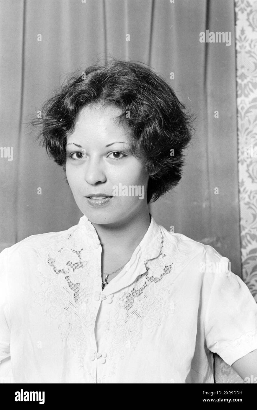 Portraits Ariola, Portraits, 28-08-1981, Whizgle Dutch News: Historic ...