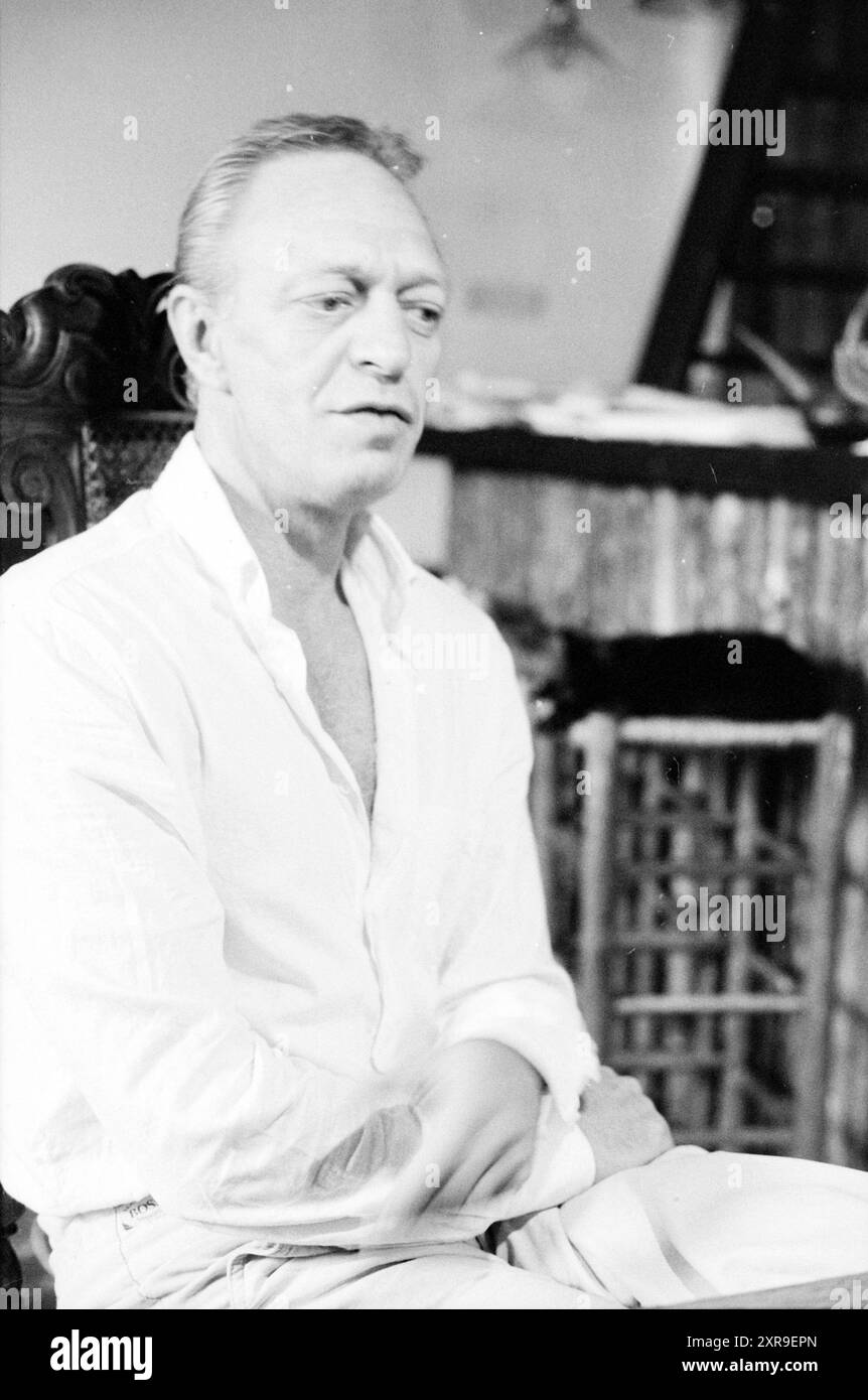 Mr blitz sports psychologist abcoude hi-res stock photography and ...