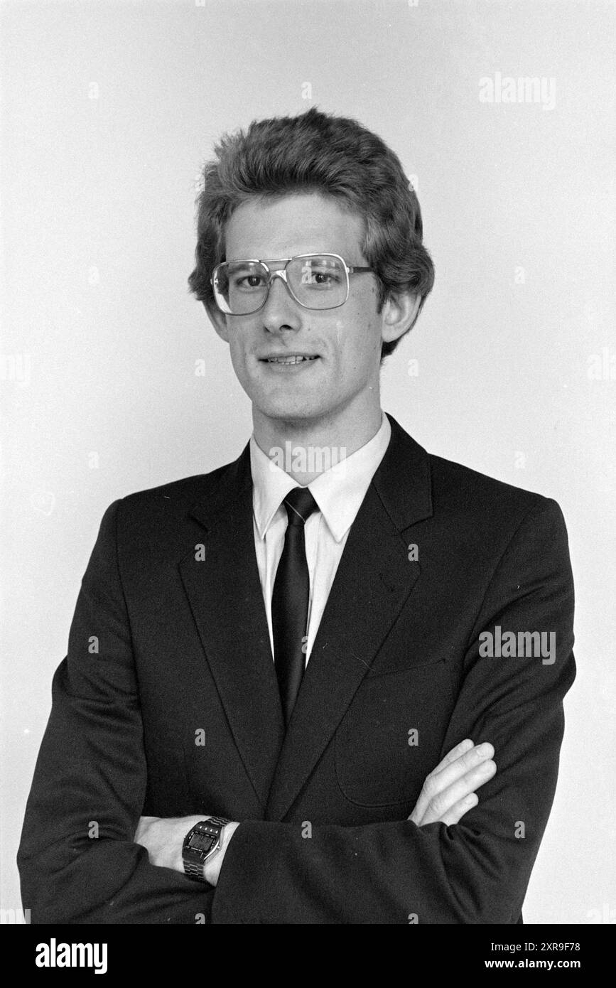 Mr van enk hi-res stock photography and images - Alamy