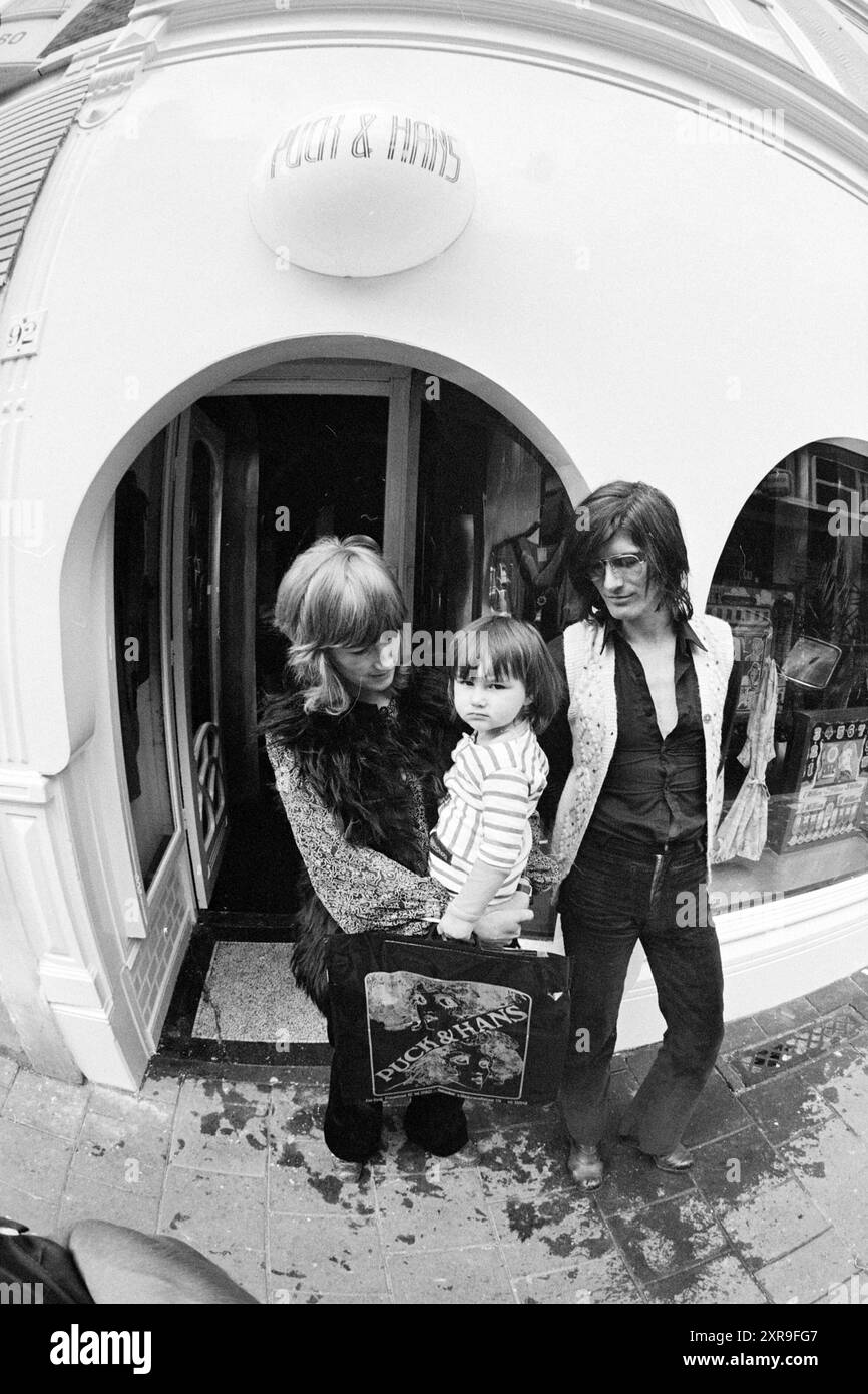 Boutique Puck and Hans - The Hague and Leiden, 30-06-1971, Whizgle ...