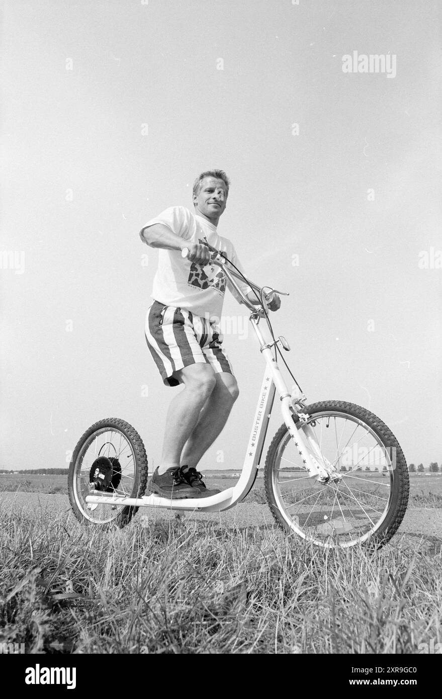 William de Jong 'Buster Bike' IJmuiden, IJmuiden, The Netherlands, 26-08-1991, Whizgle Dutch ...