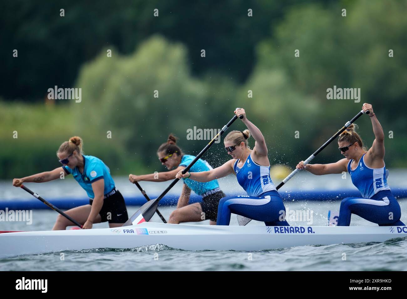 France's Eugenie Dorange and Axelle Renard, right, compete in the women ...