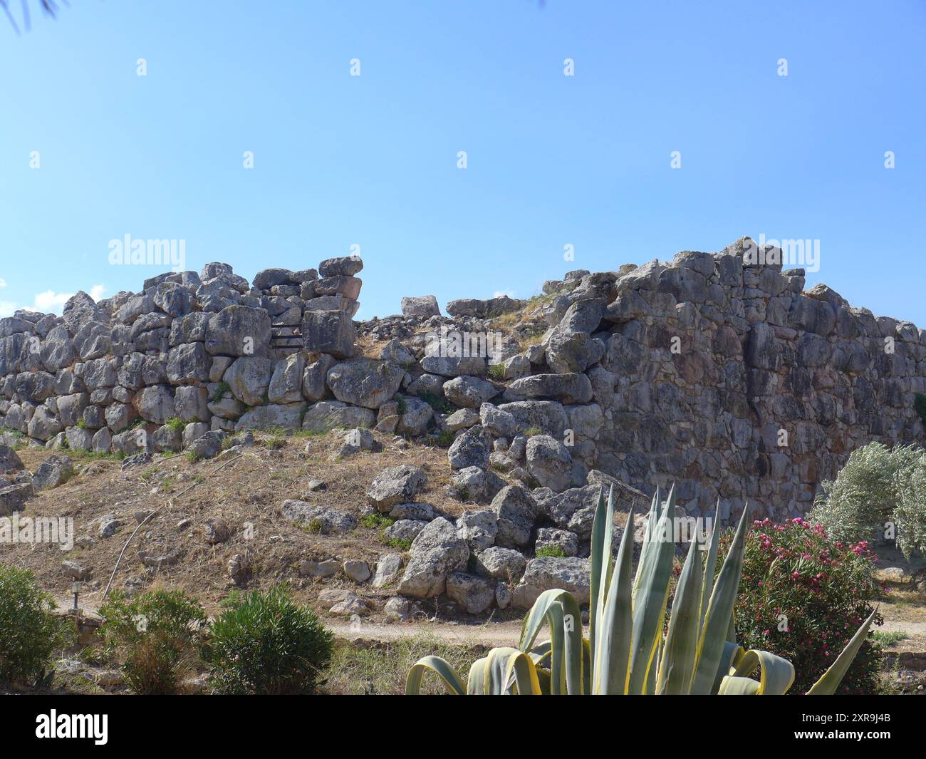 Tyrintha, Ancient Copper age citadels in Argolis, Peloponese, Greece ...