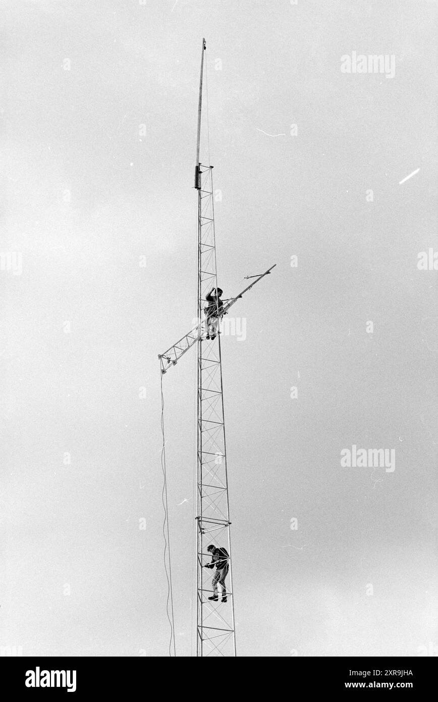 Installing vloh hoofddorp transmission tower hi-res stock photography ...