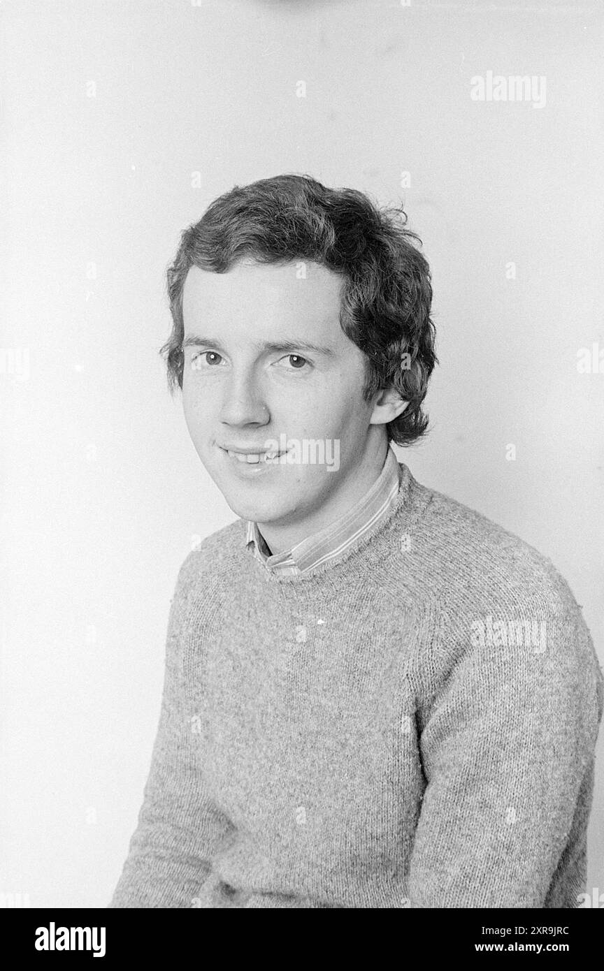 Portrait Poppe, Frans, Koen, staff Photo press agency De Boer, Portraits, 08-01-1976 Stock Photo ...