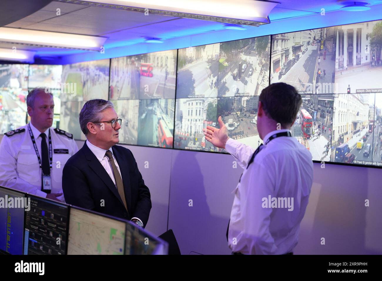 Prime Minister Keir Starmer views CCTV screens with Metropolitan Police ...