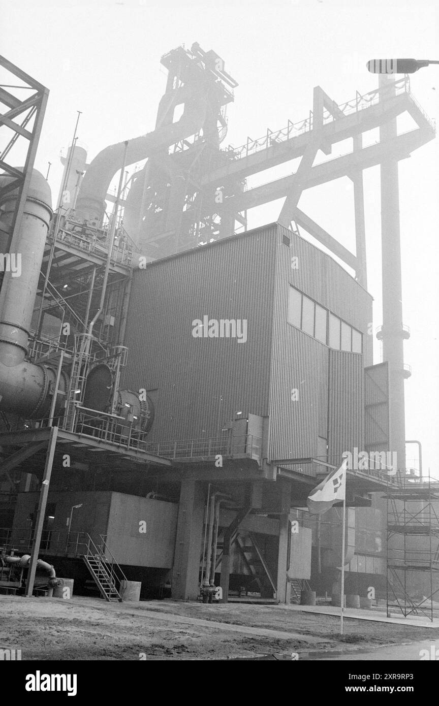 Commissioning gas turbine hoogovens hi-res stock photography and images ...