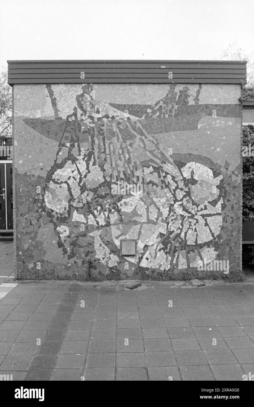 Mosaic The Miraculous Catch of Fish, 27-04-1992 Stock Photo - Alamy