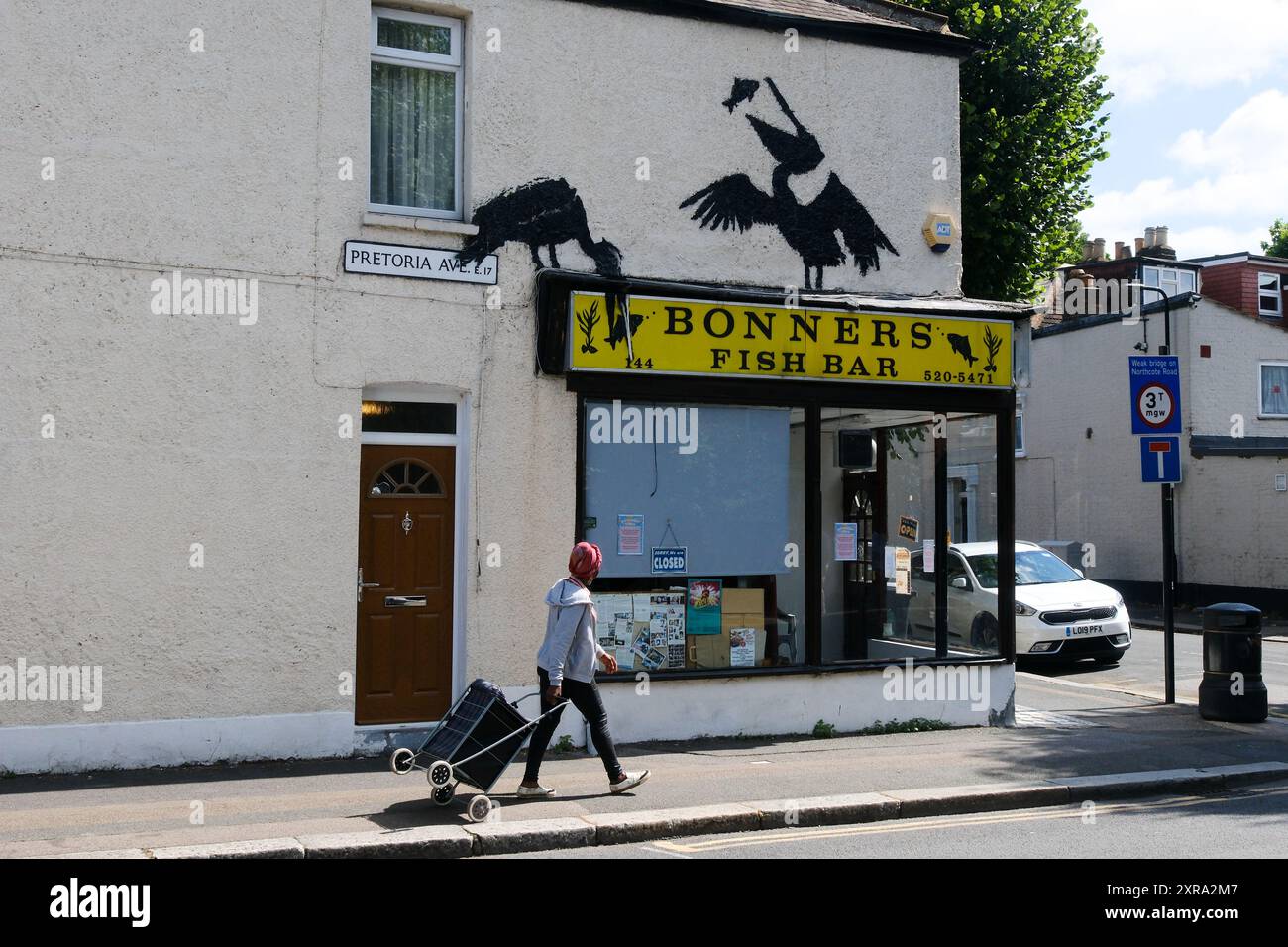 Walthamstow, London, UK. 9th Aug 2024. 'Banksy' artwork of pelicans ...