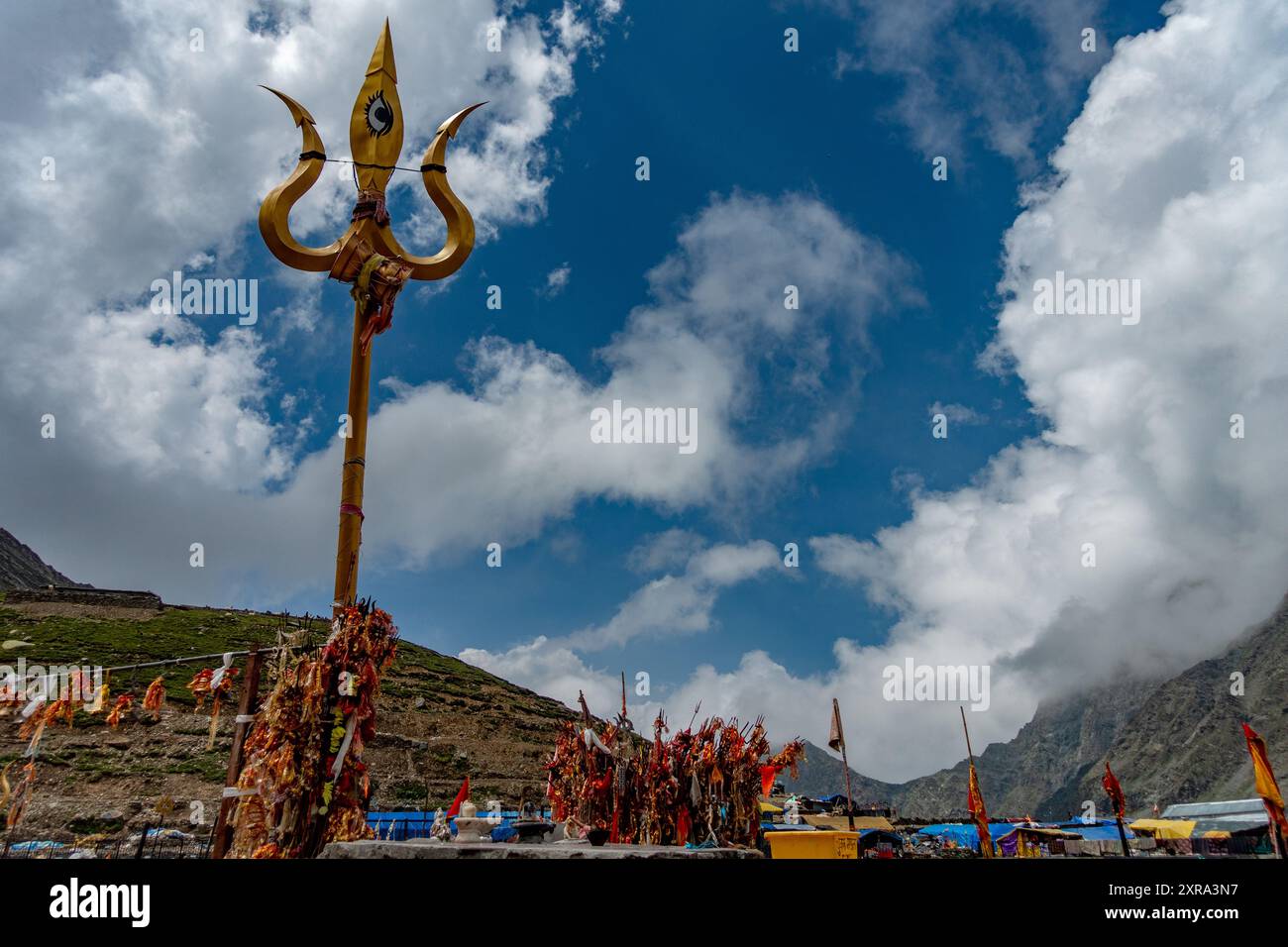 July25th2024, Himachal Pradesh, India. Religious red cloths (chunri ...