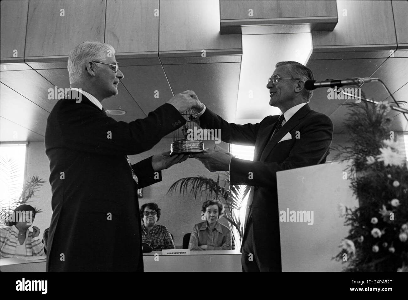 Farewell mayor kok hi-res stock photography and images - Alamy