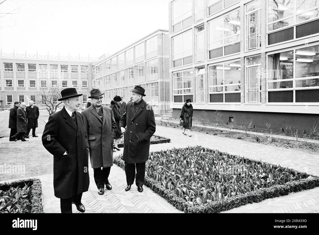 Unveiling of memorial stone for Mr.Dr. M.J. Prince's successor Dr. J.E ...