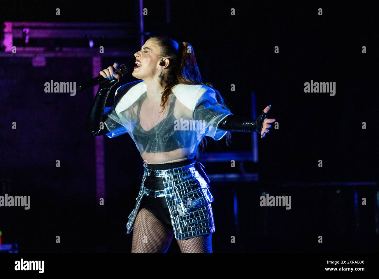 Pescara, Italy. 08th Aug, 2024. Italian singer Annalisa is performing ...