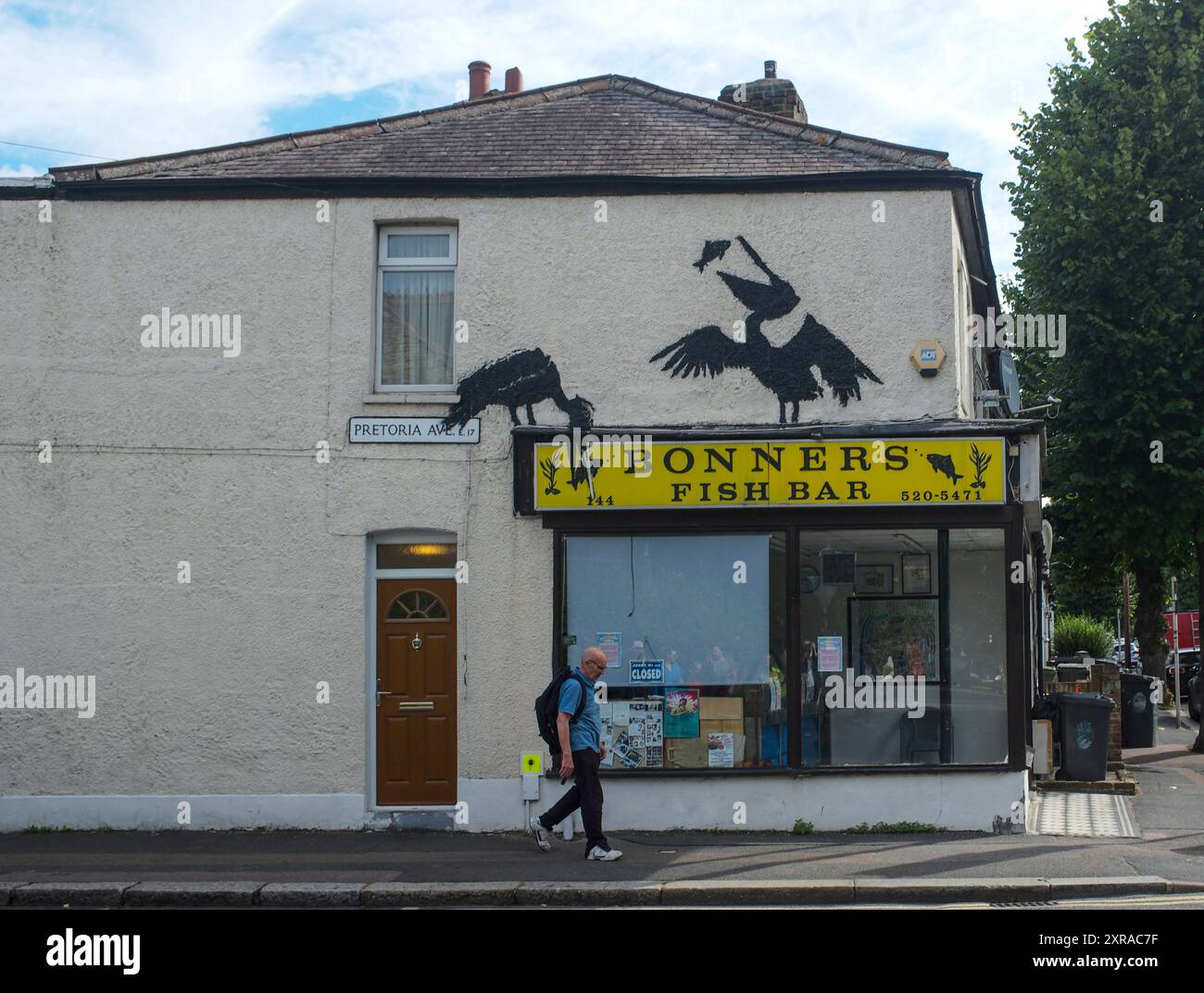 BANKSY © Jeff Moore - A new Banksy pelican artwork appears on ...