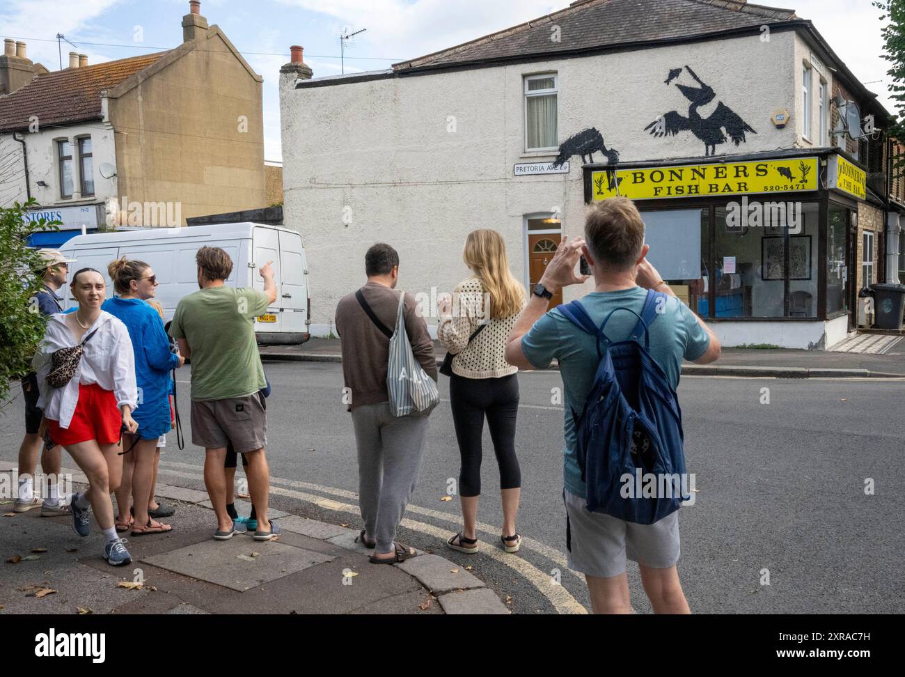 BANKSY © Jeff Moore - A new Banksy pelican artwork appears on ...