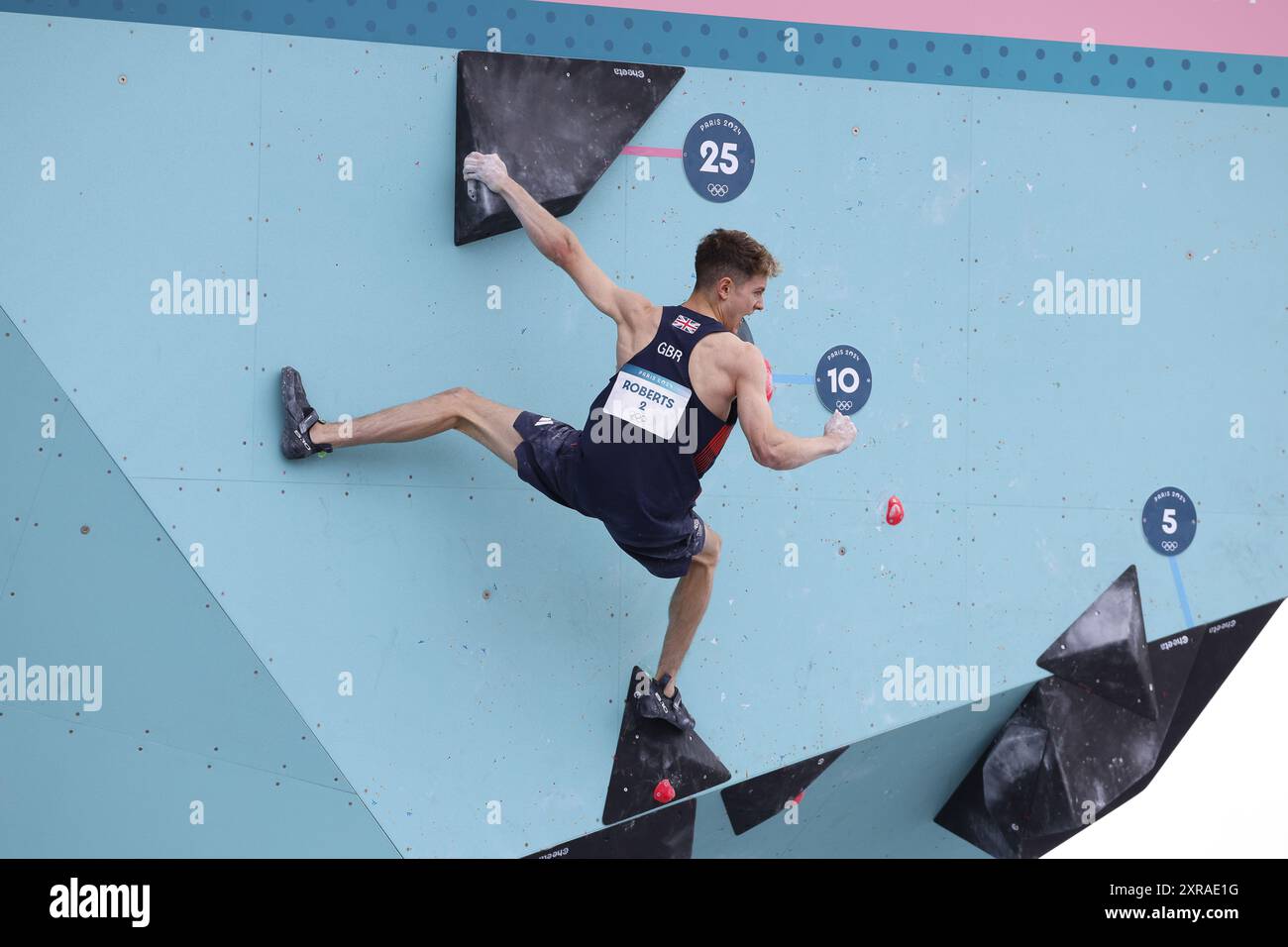 Paris, France. 09th Aug, 2024. ROBERTS Toby of Great Britain Climbing ...