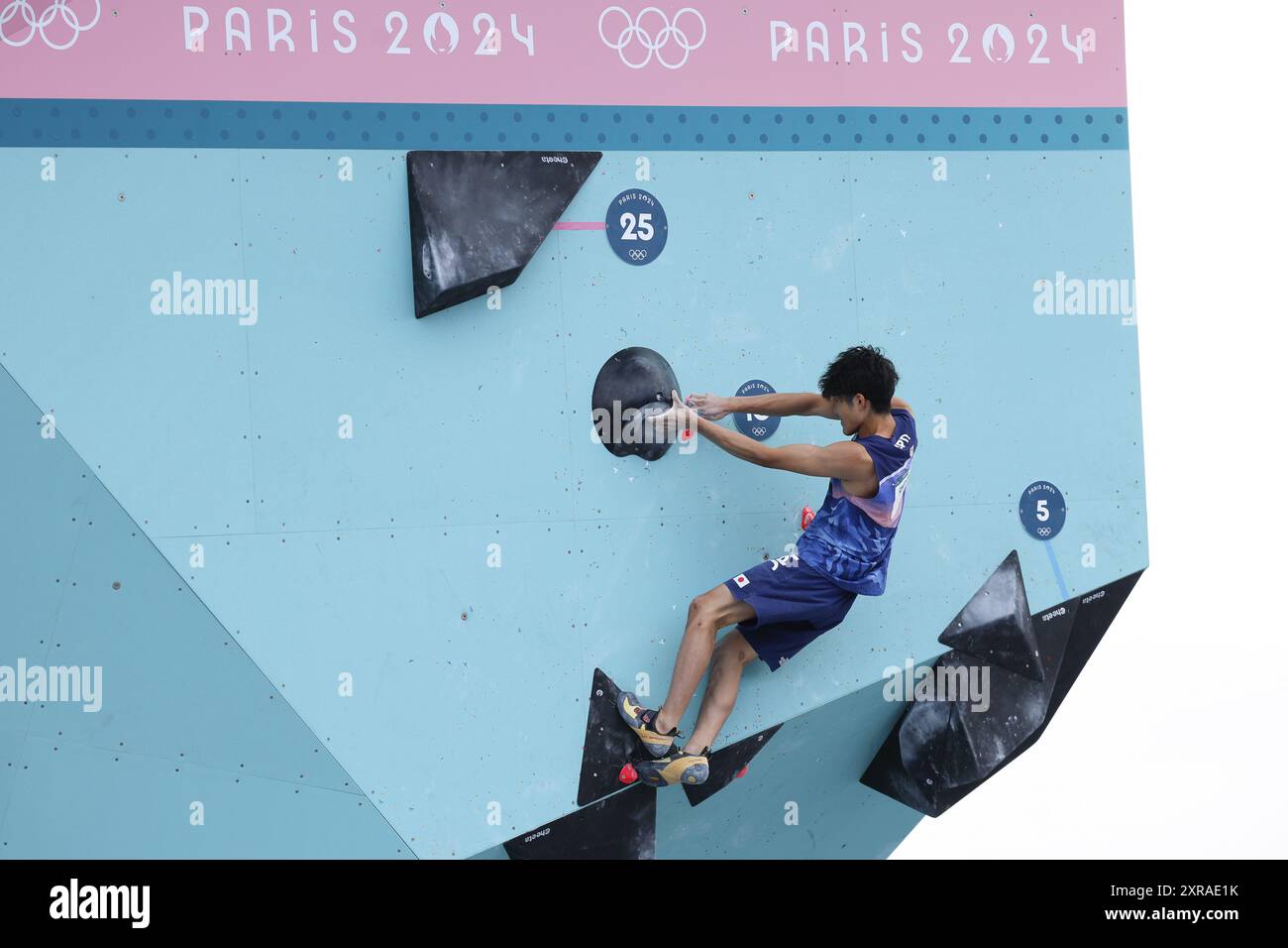 Paris, France. 09th Aug, 2024. NARASAKI Tomoa of Japan Climbing Men's ...