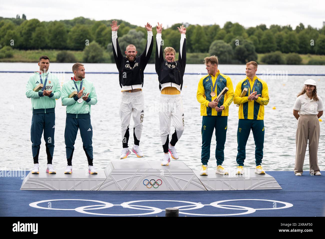 Medaillen podium hi-res stock photography and images - Alamy