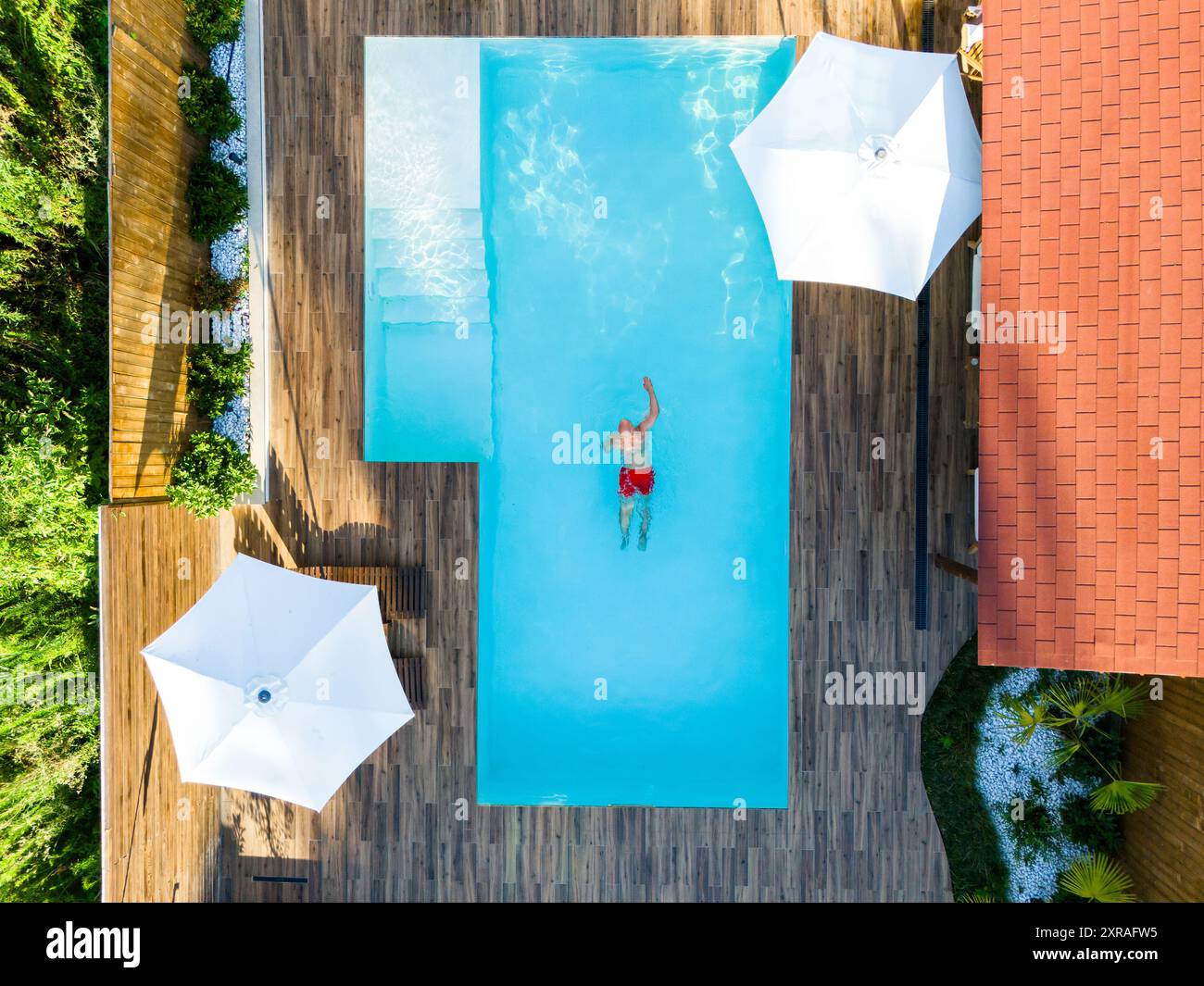 Country house swimming pool top hi-res stock photography and images - Alamy