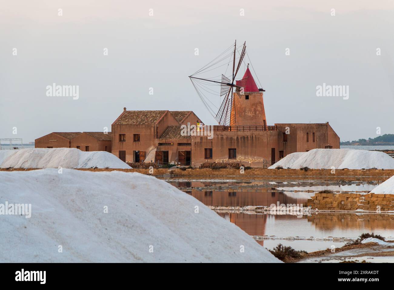 Sicily salt mines hi-res stock photography and images - Alamy