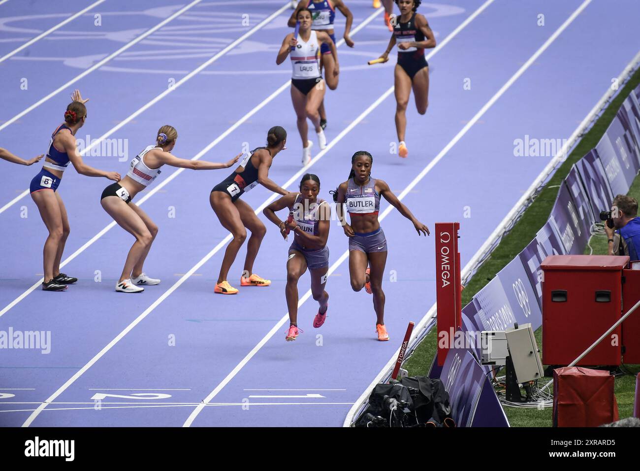 Paris, France. 09th Aug, 2024. US Aaliyah Butler competes with Kaylyn ...
