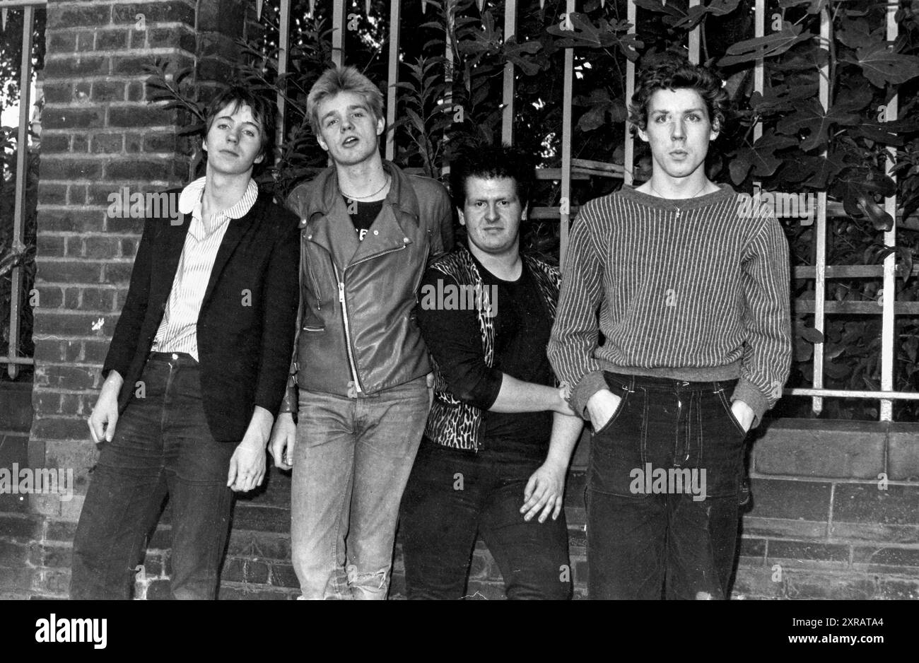 Punk models hi-res stock photography and images - Alamy