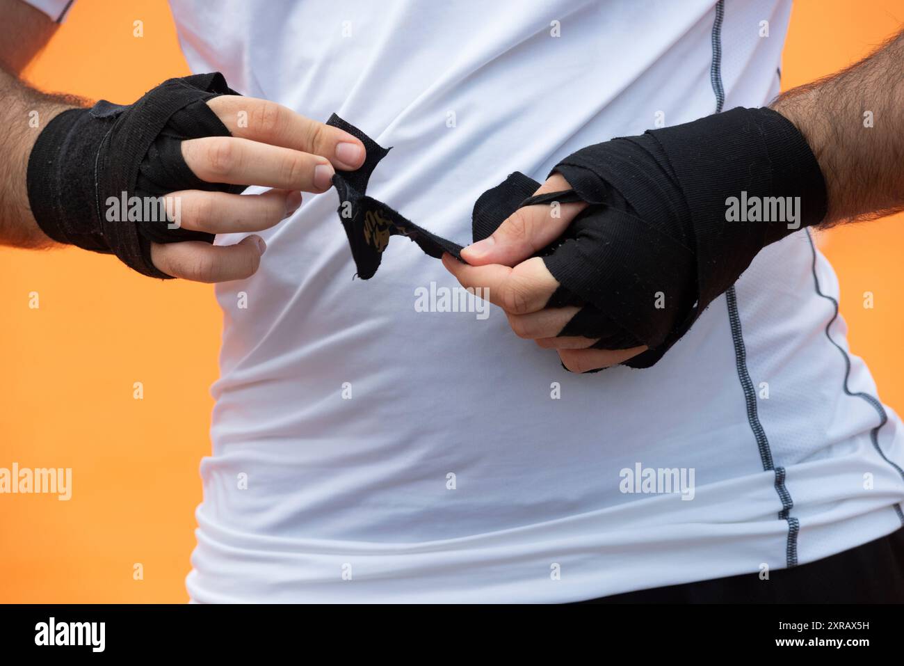 Man boxer wrapping hands boxing hi-res stock photography and images - Alamy