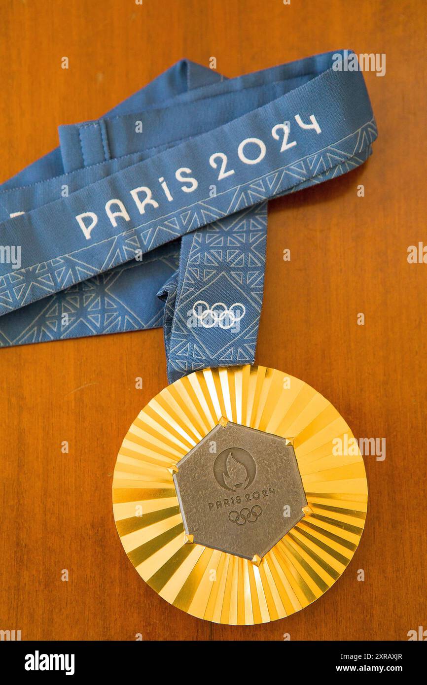 Giulia Rizzi medaglia d'oro nella scherma alle Olimpiadi di Parigi 2024 ...